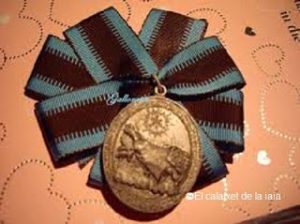 Como hacer una caramba para indumentaria valenciana paso a paso